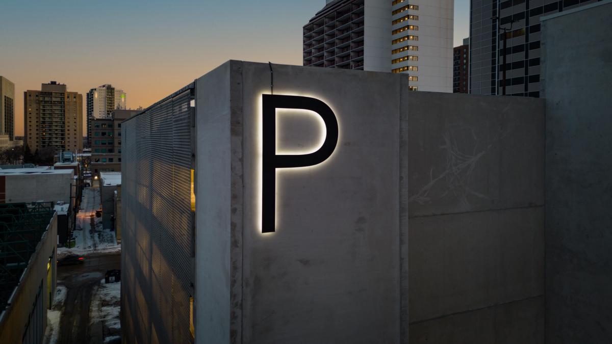 Smith Street Lofts Signage | StateCraft Architectural Fabricators